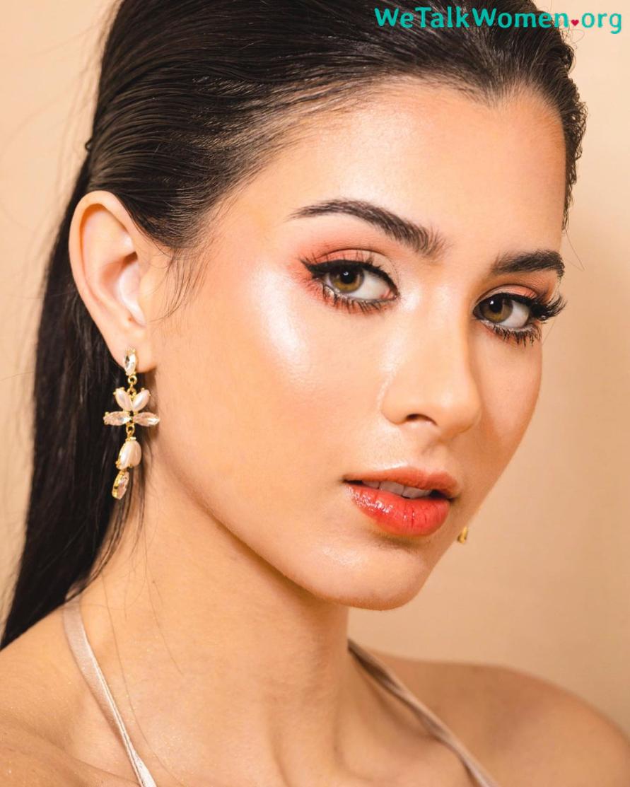 Ecuadorian Women: Discovering Love in Ecuador