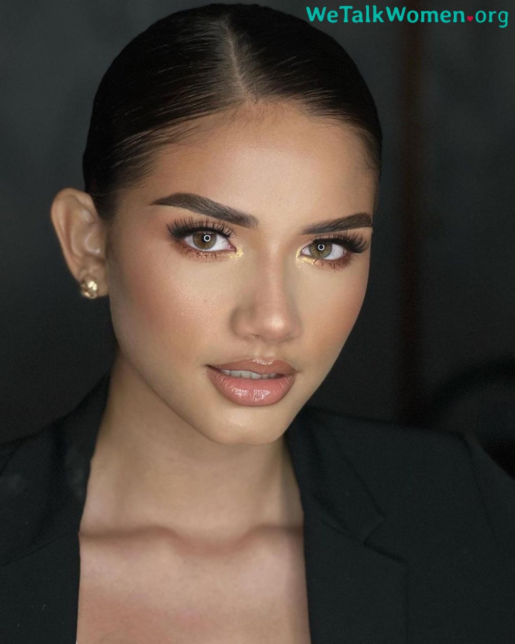 The Elegance of Peruvian Women: Popularity Unraveled