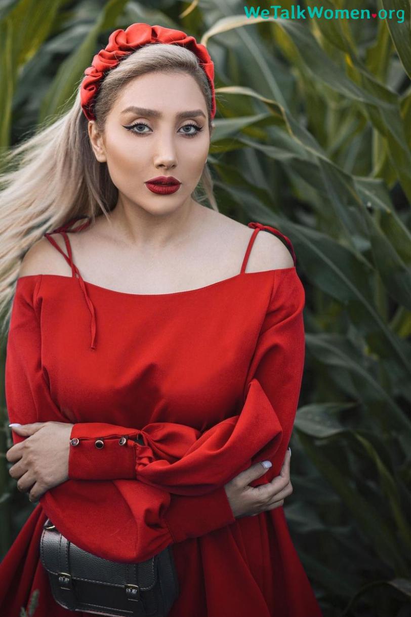 Dazzling Turkish Women: Discovering Love in Turkey